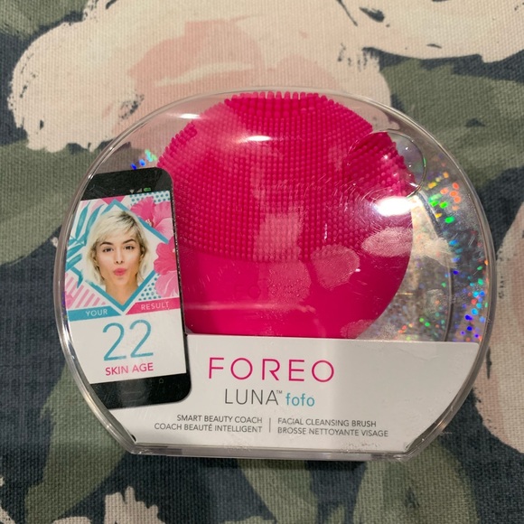 FOREO | Makeup | Foreo Luna Fofo | Poshmark